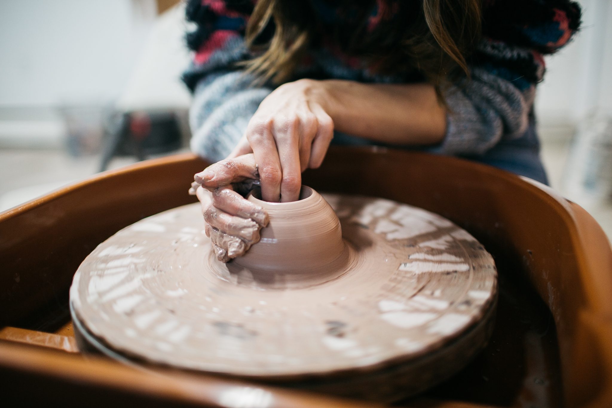 Hand Building Pottery Ideas For Beginners - The Midnight Mustard Seed